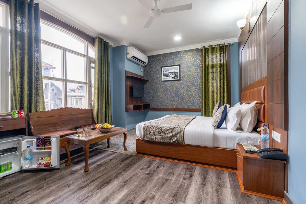 Hotel Spring City | Rajbagh Srinagar Kashmir – Best Budget Hotel In ...