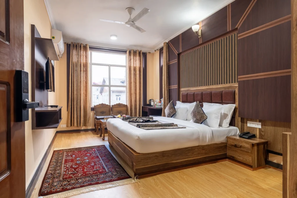 Rooms – Hotel Spring City | Rajbagh Srinagar Kashmir